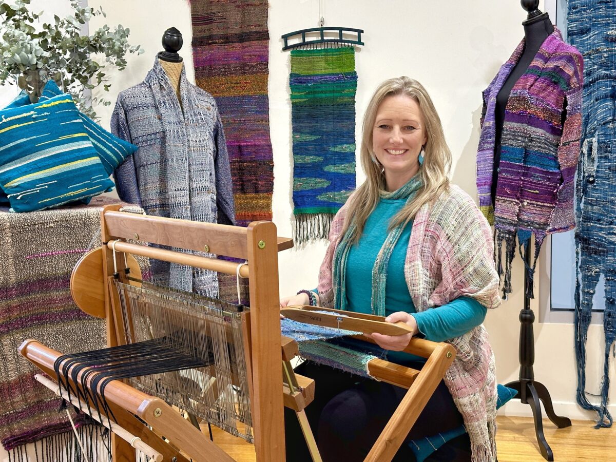 Prue Simmons – Dyeing To Weave – SAORI Weaving teacher - Dyeing To Weave